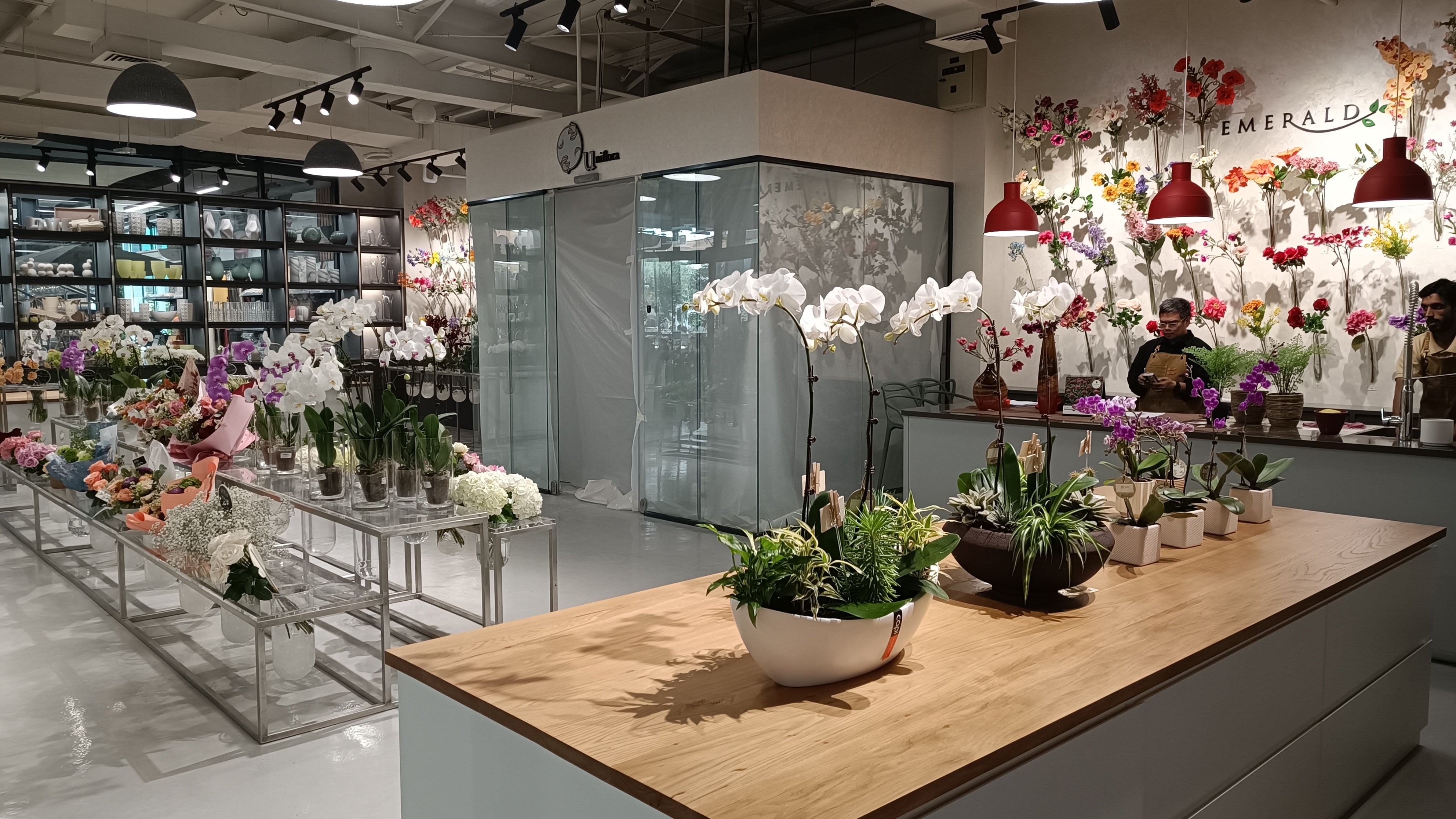 Flower Delivery Dubai | Flower Shop Dubai | Florist Dubai | Uniflora